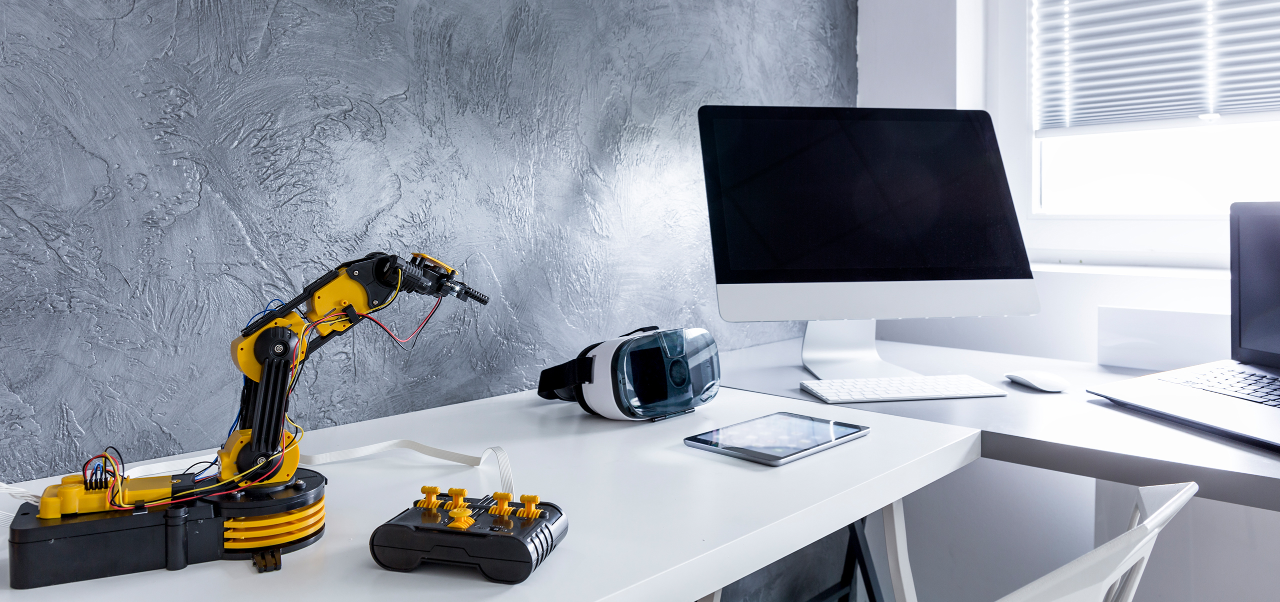 From AI to IoT: Understanding the Fourth Industrial Revolution